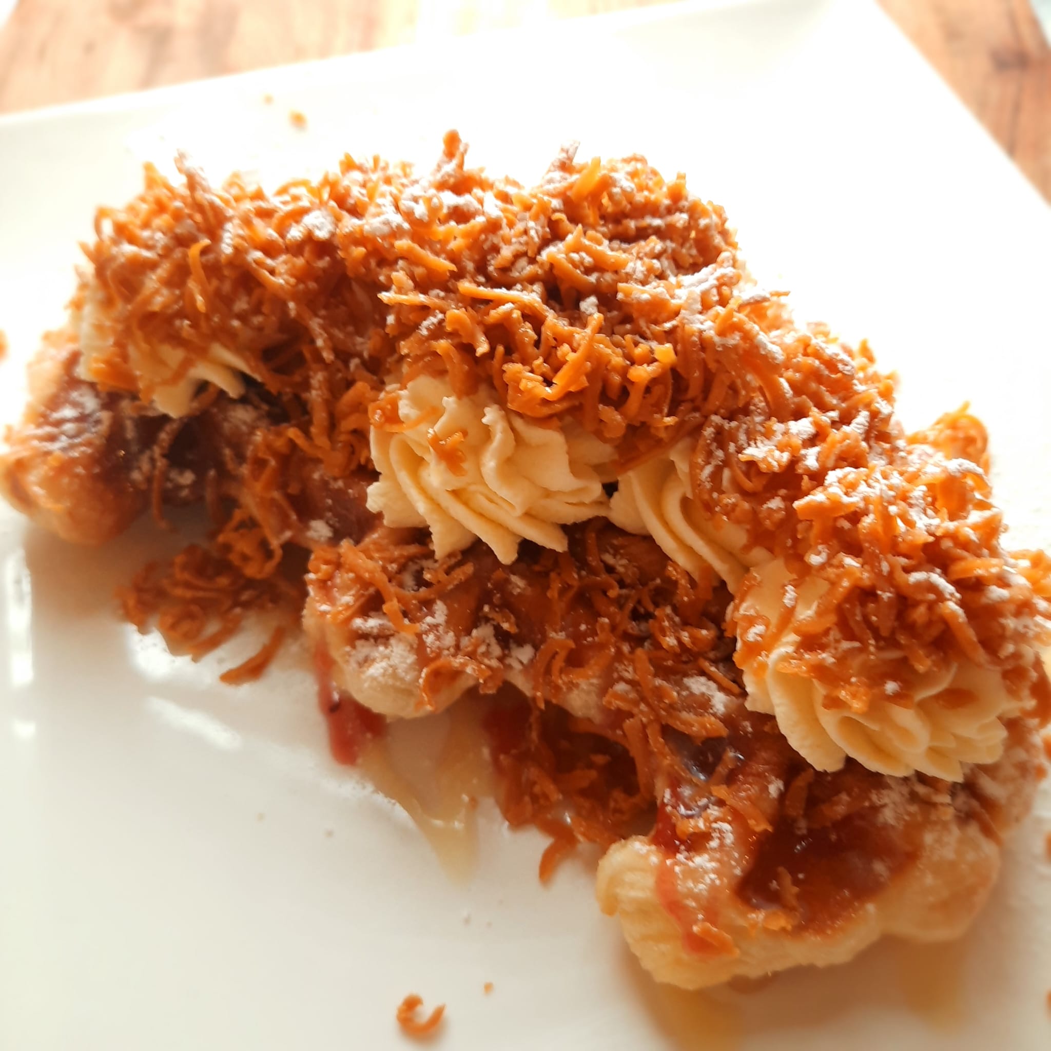 Croffles – Happy Together